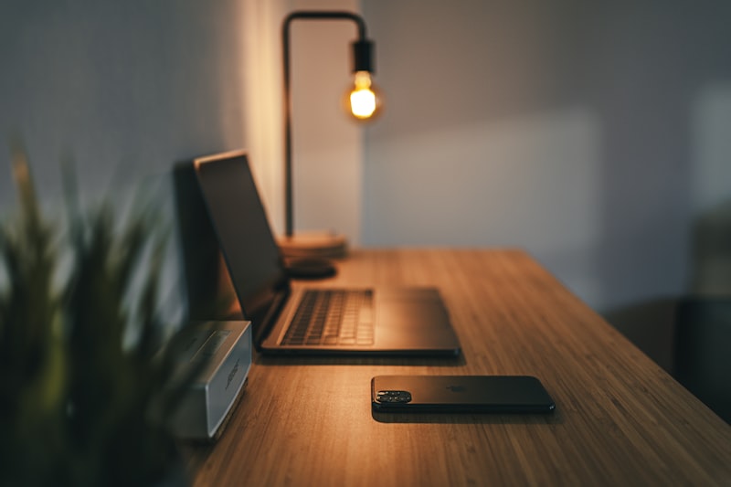Home Office Setup Guide: Complete Gear List (2026)